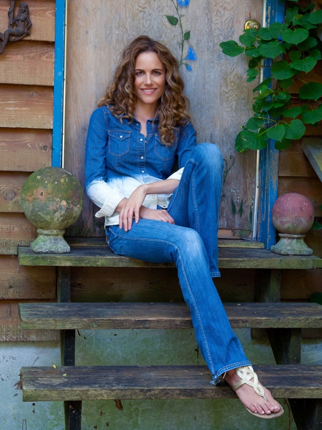 LeDREW MODELS - MARA VALENTINI / DIRECT